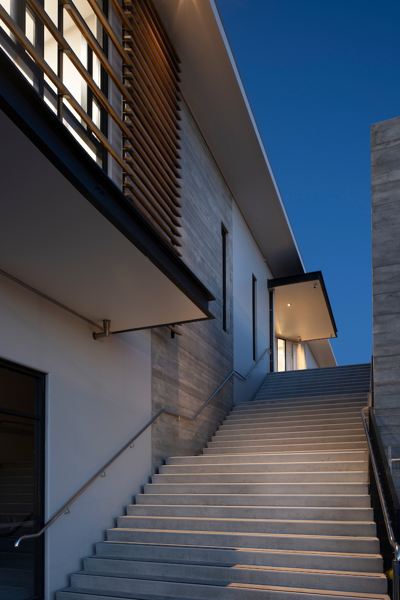 Mako | 4 Alberto Lane